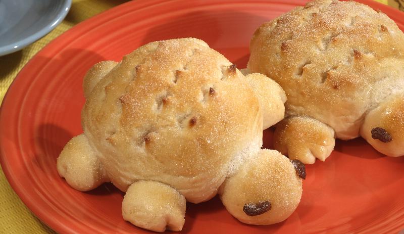 Peanut Butter Turtle Rolls