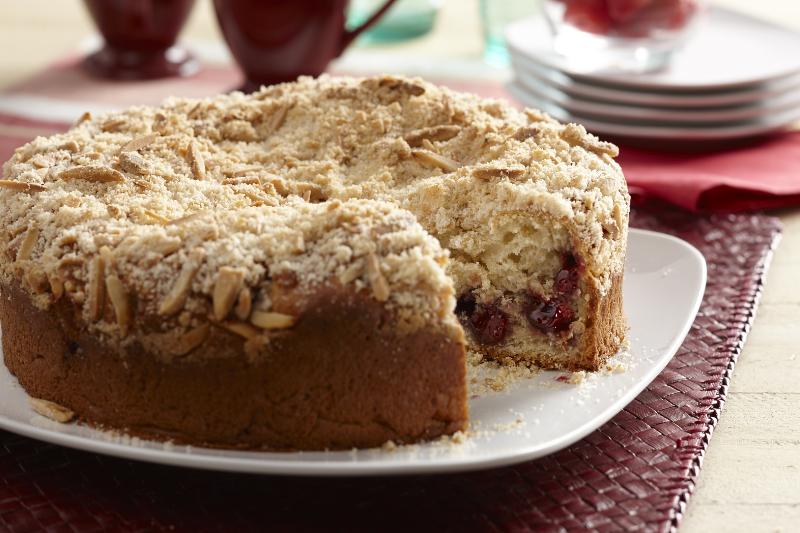 Raspberry Streusel Coffee Cake