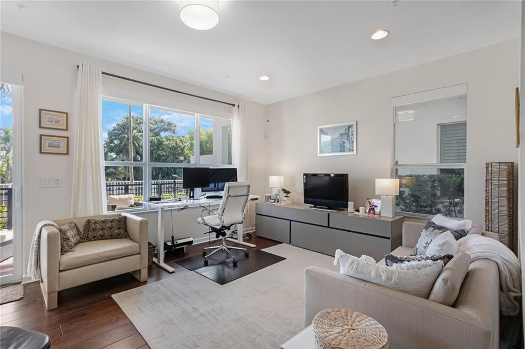 2900 NE 12th Terrace, 27, Oakland Park - Senada Adzem