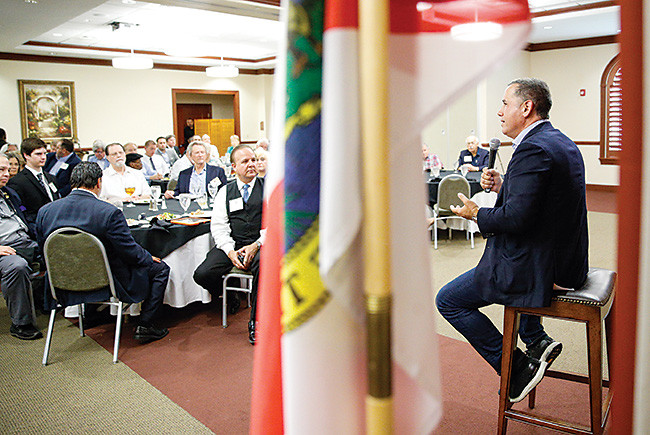 Miami Beach's mayor has an entrepreneurial touch | Mayoral Profile ...