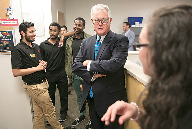 Valencia College President Sandy Shugart – He's a poet, a picker and a ...