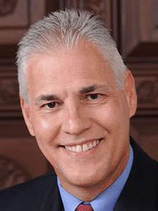 Ray Fernandez's Instagram, Twitter & Facebook on IDCrawl