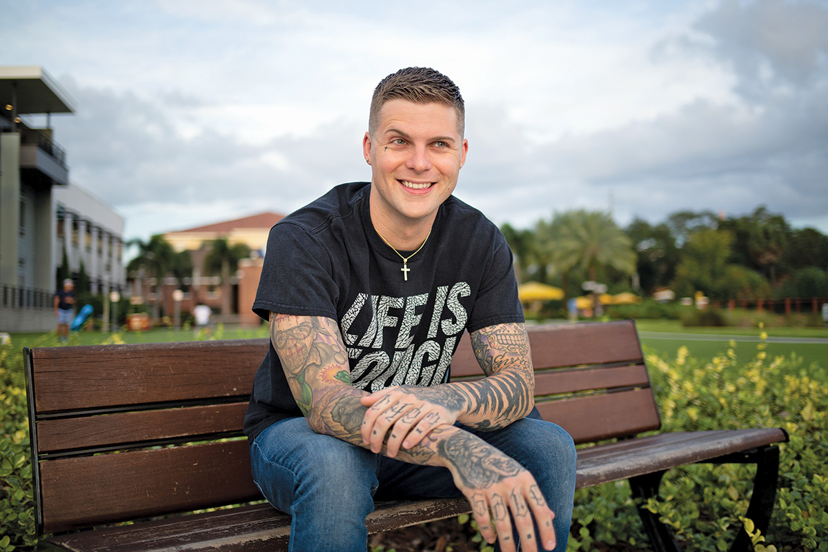 Johnny Crowder's startup Cope Notes helps others struggling with mental ...