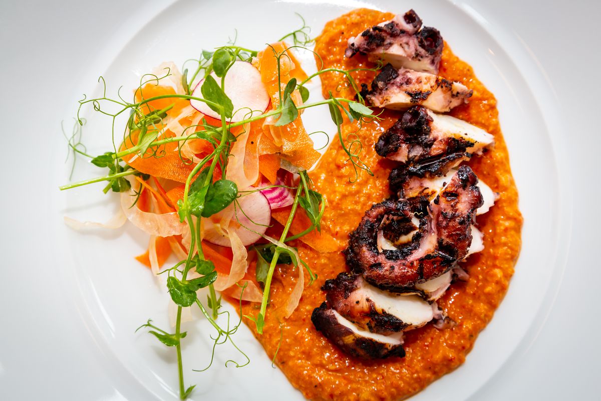 Mission + Market Atlanta | Members and their guests receive a ...