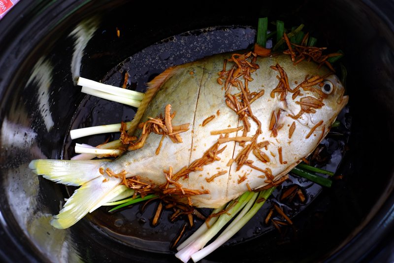 Slow Cooker Soy-Ginger Steamed Pompano