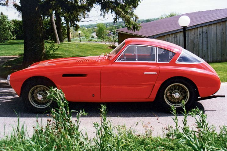 Italian Muscle | Issue 88 | Forza | The Magazine About Ferrari