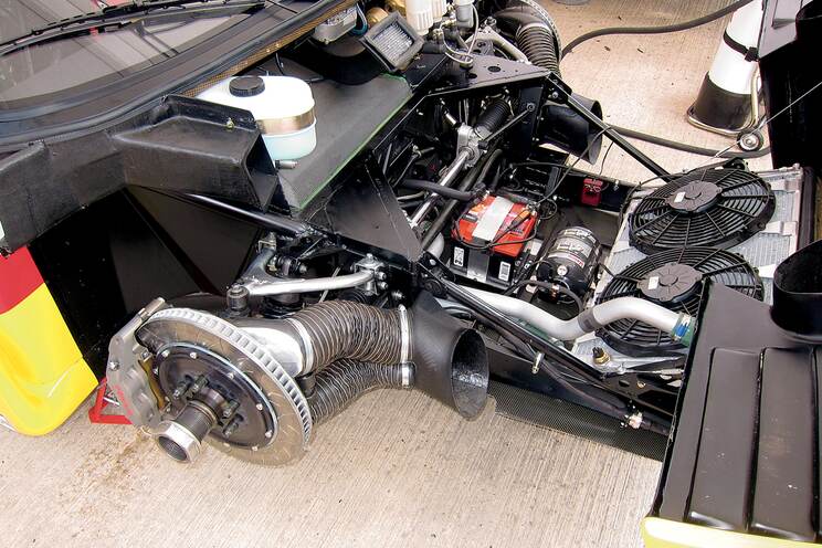 Wide World of Racing | Issue 172 | Forza | The Magazine About Ferrari