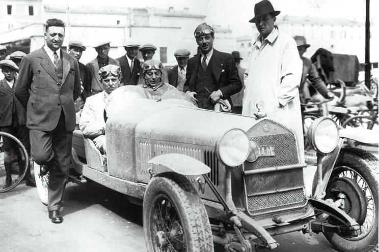 The Rise and Fall of Scuderia Ferrari | Issue 195 | Forza | The ...