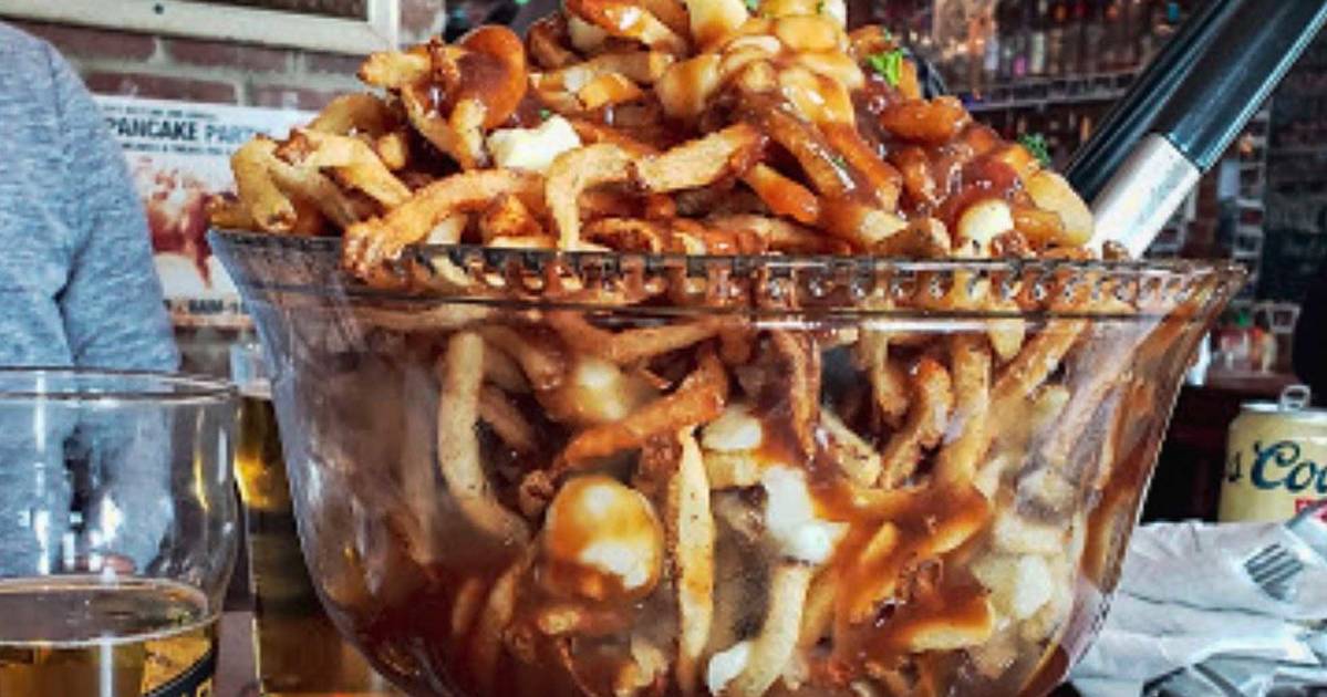 This restaurant in Canada serves their poutine in giant punch bowls