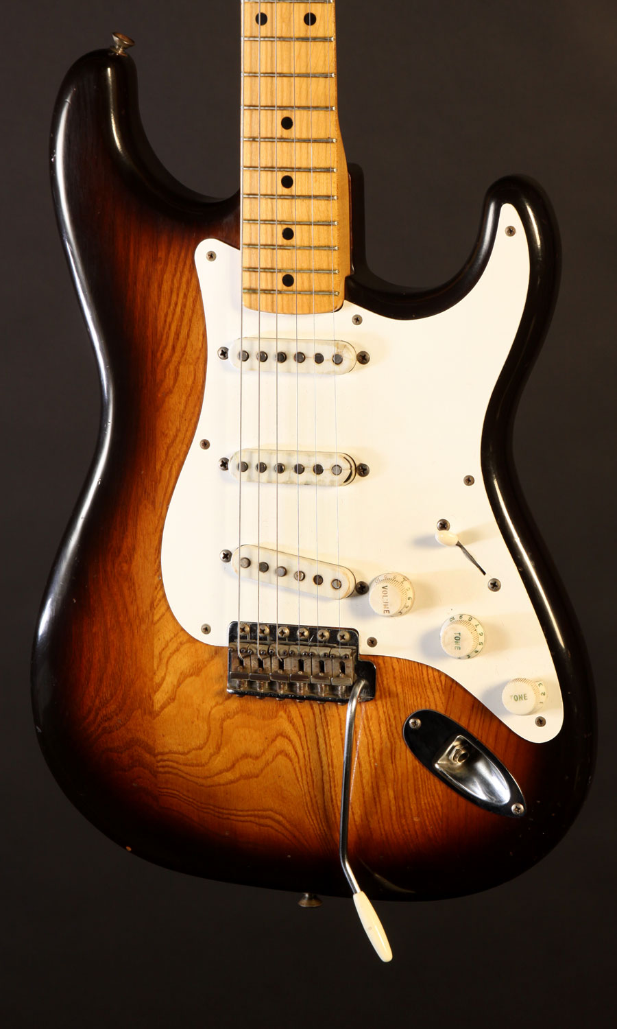Catch of the Day: 1954 Fender Stratocaster | Fretboard Journal