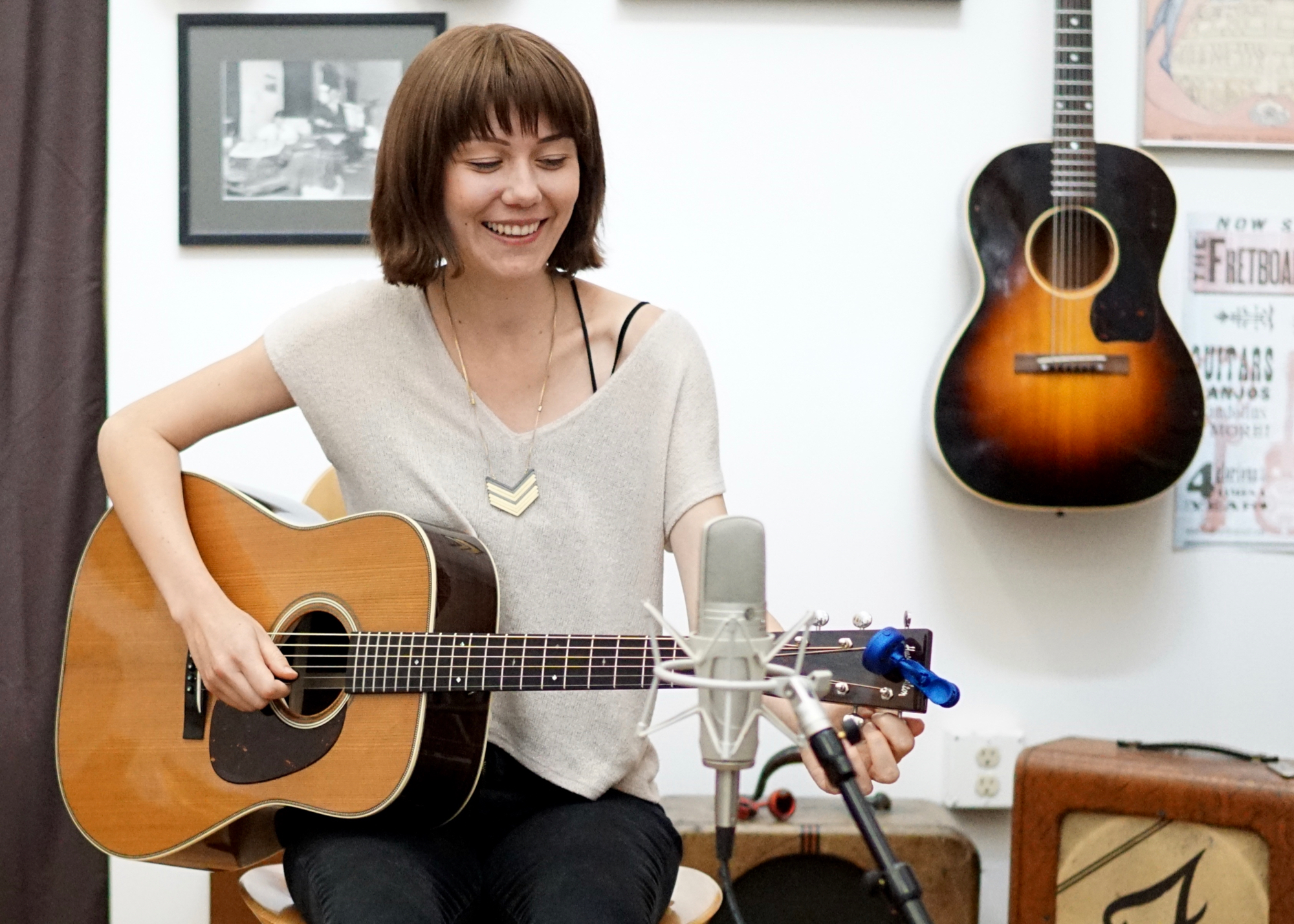 Molly Tuttle - "Old Man at the Mill" | Fretboard Journal