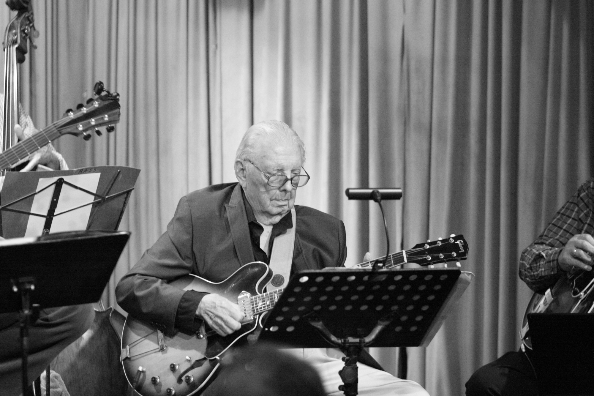 Remembering Bob Bain: 1924 - 2018 | Fretboard Journal