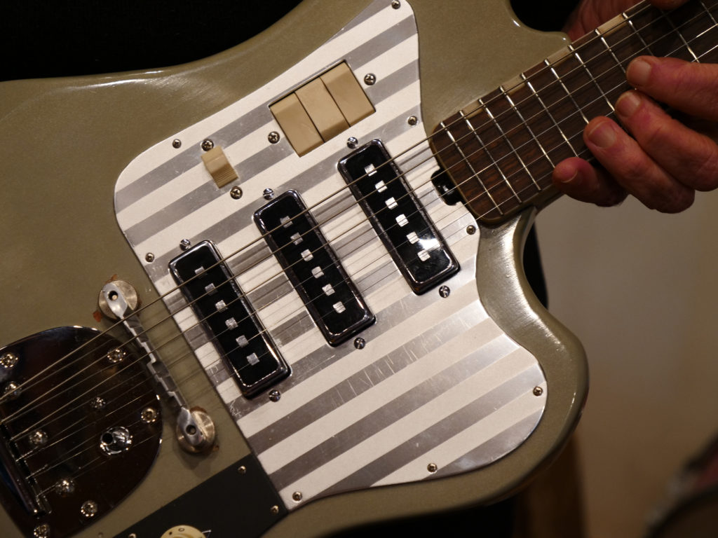 Photo Outtakes: Ry Cooder in the FJ Electric Annual | Fretboard Journal