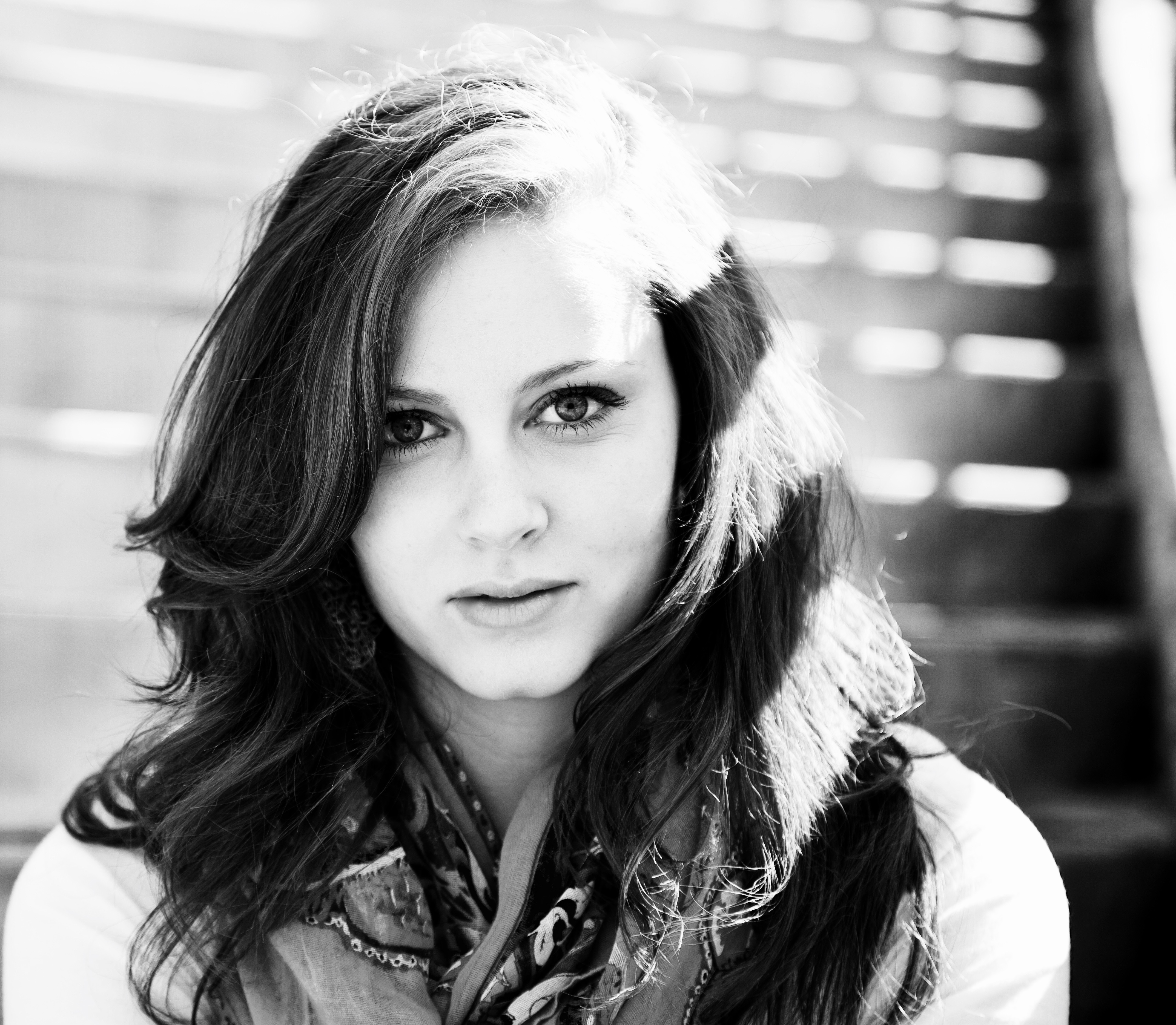 Sara Cenatiempo :: Songwriting Pro :: Helping Songwriters Turn Pro