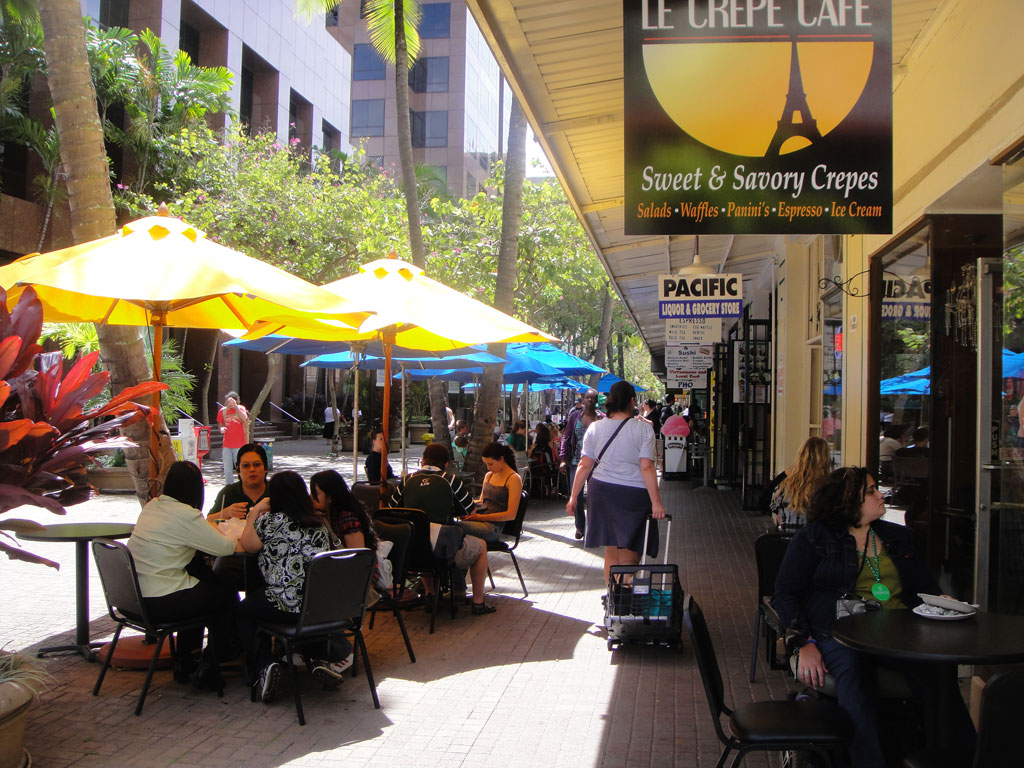 New eats: Le Crepe Cafe downtown