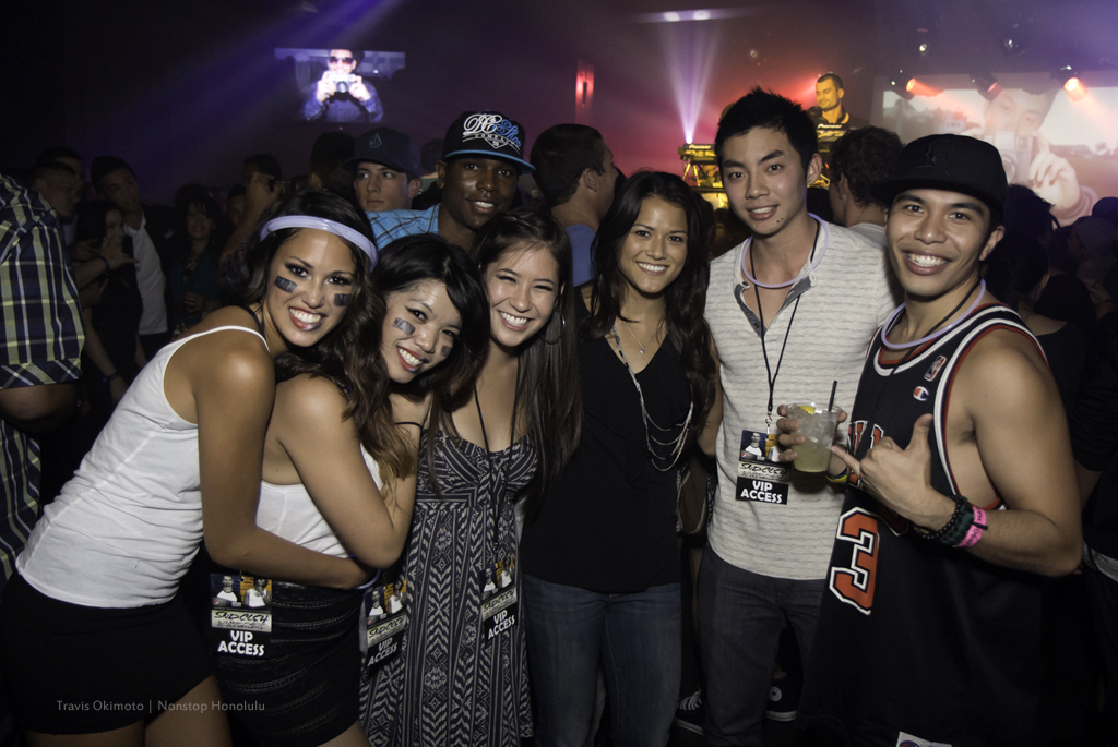 Party pics: Pepsi Pro Bowl Party w/ SNDCLSH