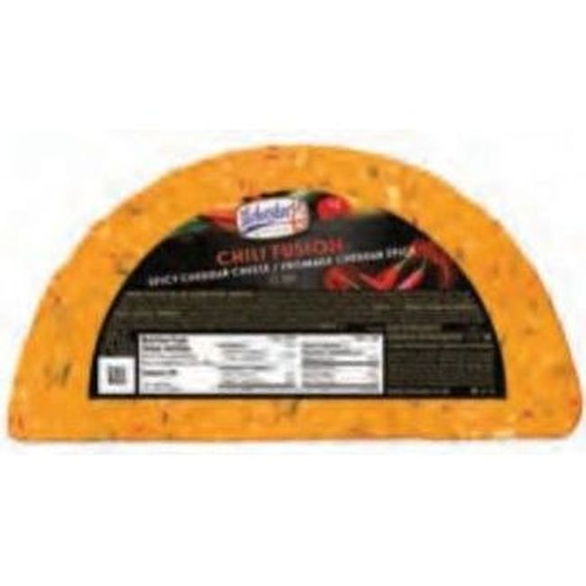 ILCHESTER CHILI FUSION SPICY CHEDDAR CHEESE HALF WHEEL