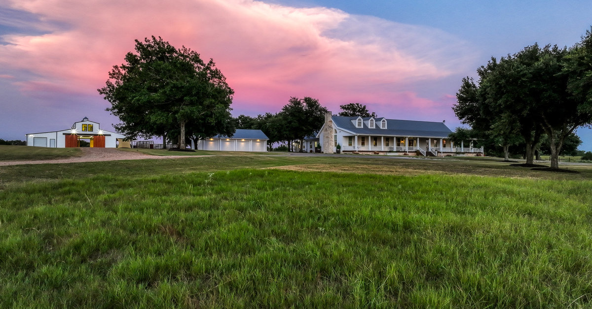 7511 FM 949 | Southern District Sotheby's International Realty