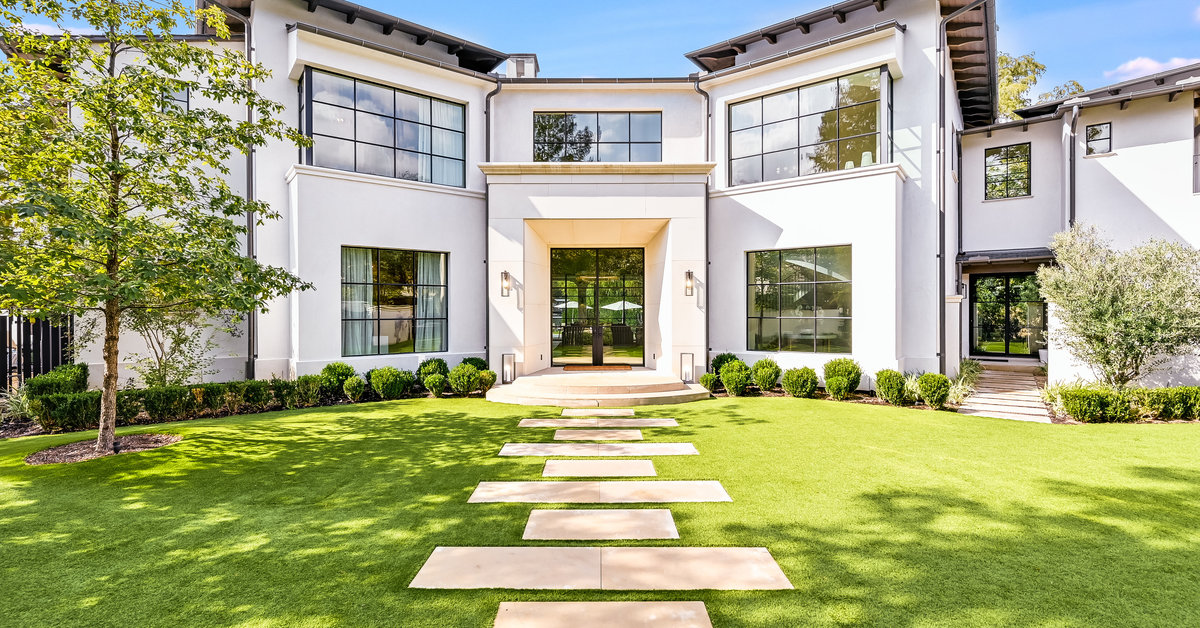 4904 Tortuga Place | Compass / Austin Luxury Group