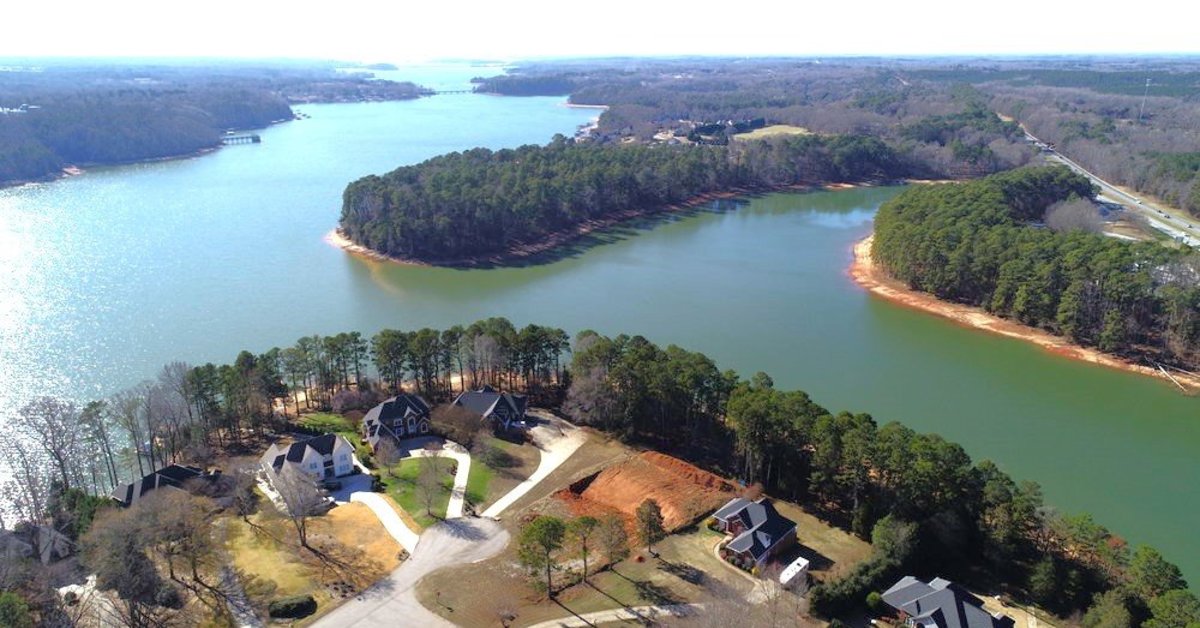 1001 North Shore Drive