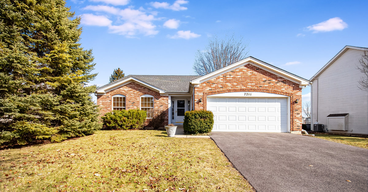 7211 Faxton Ln