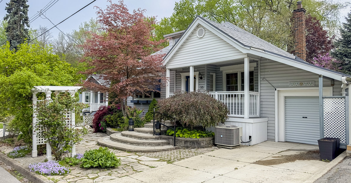 55 Paradise Road North