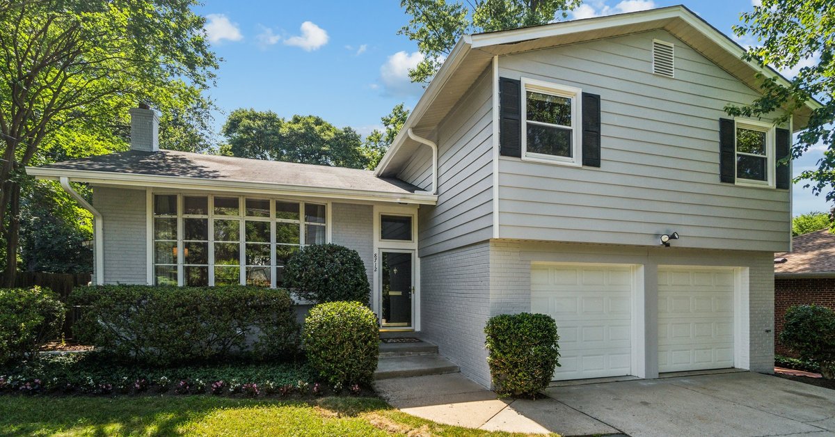 8712 Ewing Dr | Washington Fine Properties, LLC