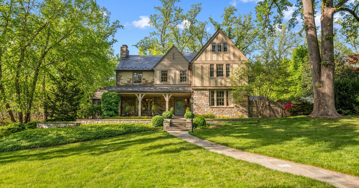 4907 Indian Lane, NW | Washington Fine Properties, LLC