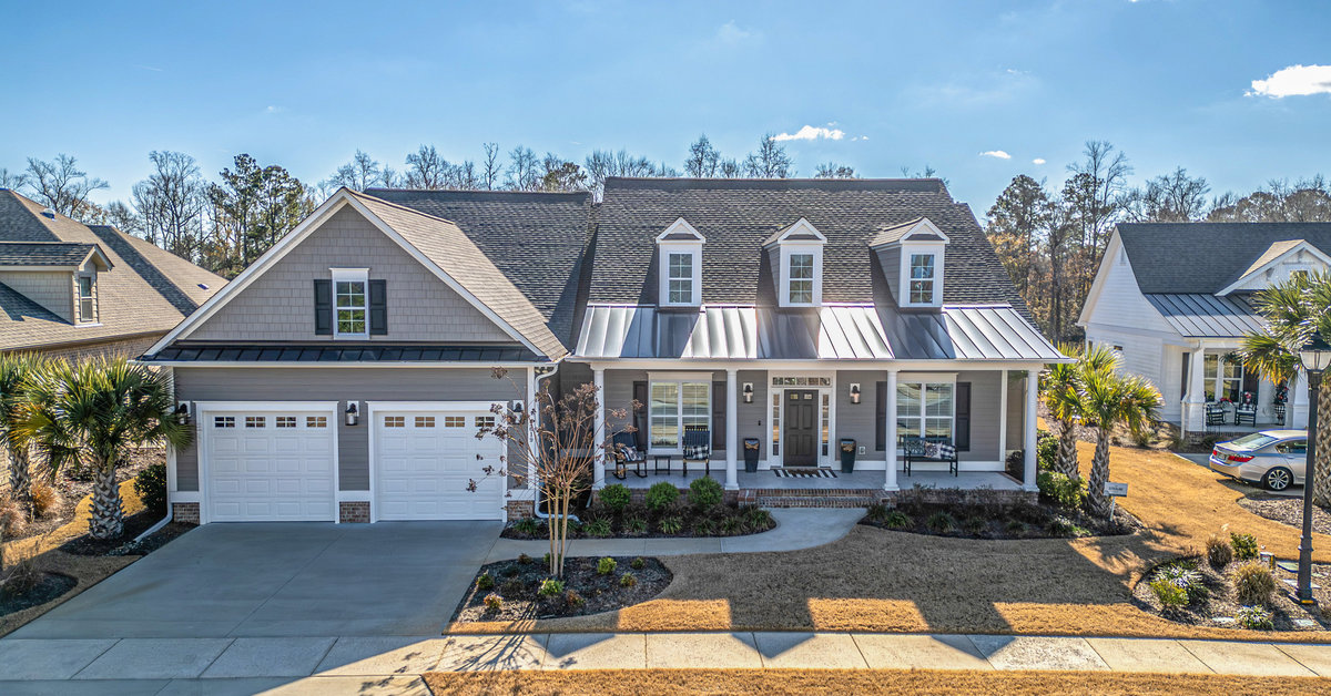 2619 W Timber Crest Drive NE