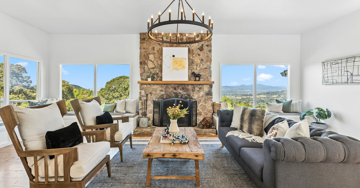 1180 Green Valley Road