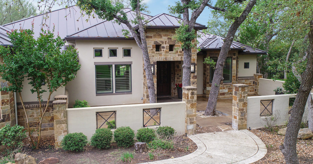 Beautiful Home In Glenwood | Kuper Sotheby's International Realty