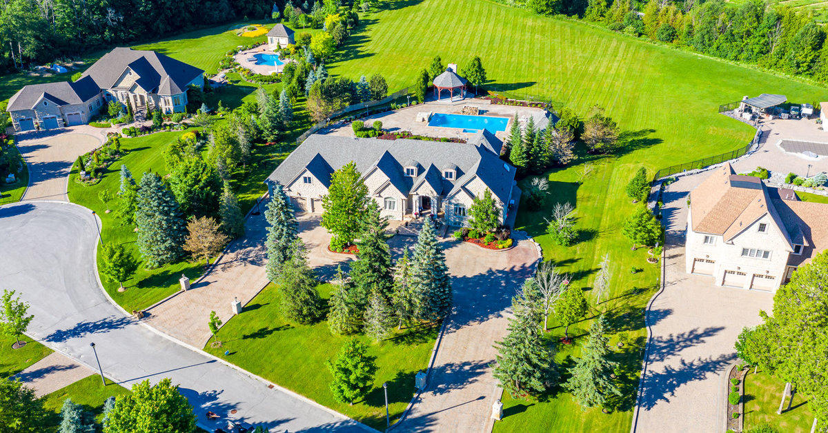 22 Riverstone Crt, East Gwillimbury, ON L0G 1V0 | Rela