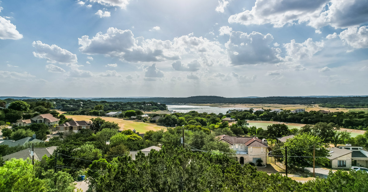 5103 Country Club Drive