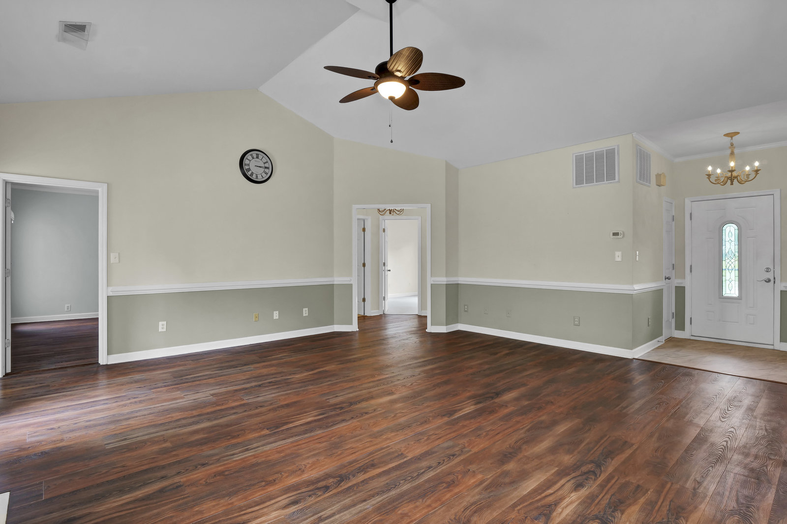 4142 Clovery Place