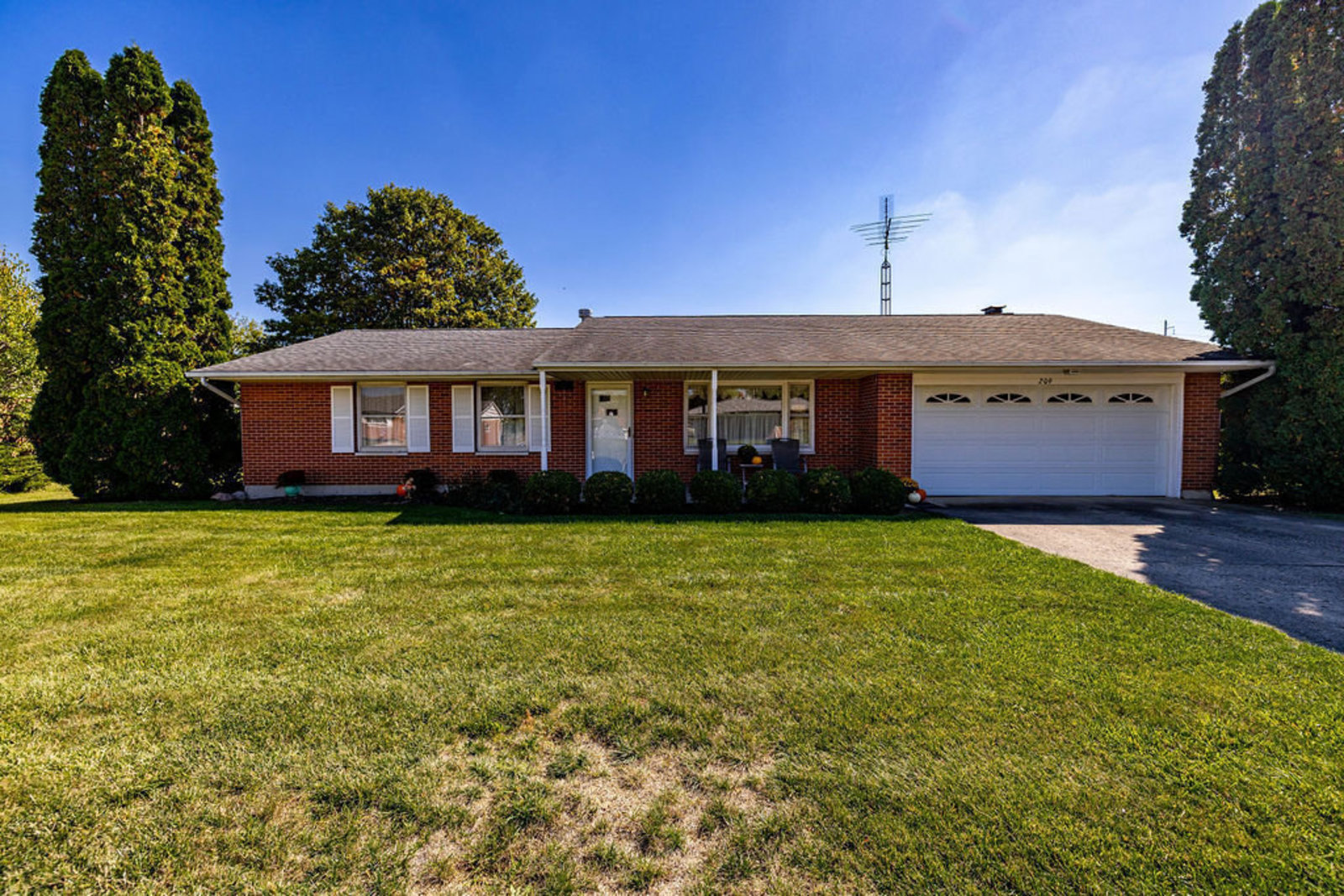 209 Eaton Avenue