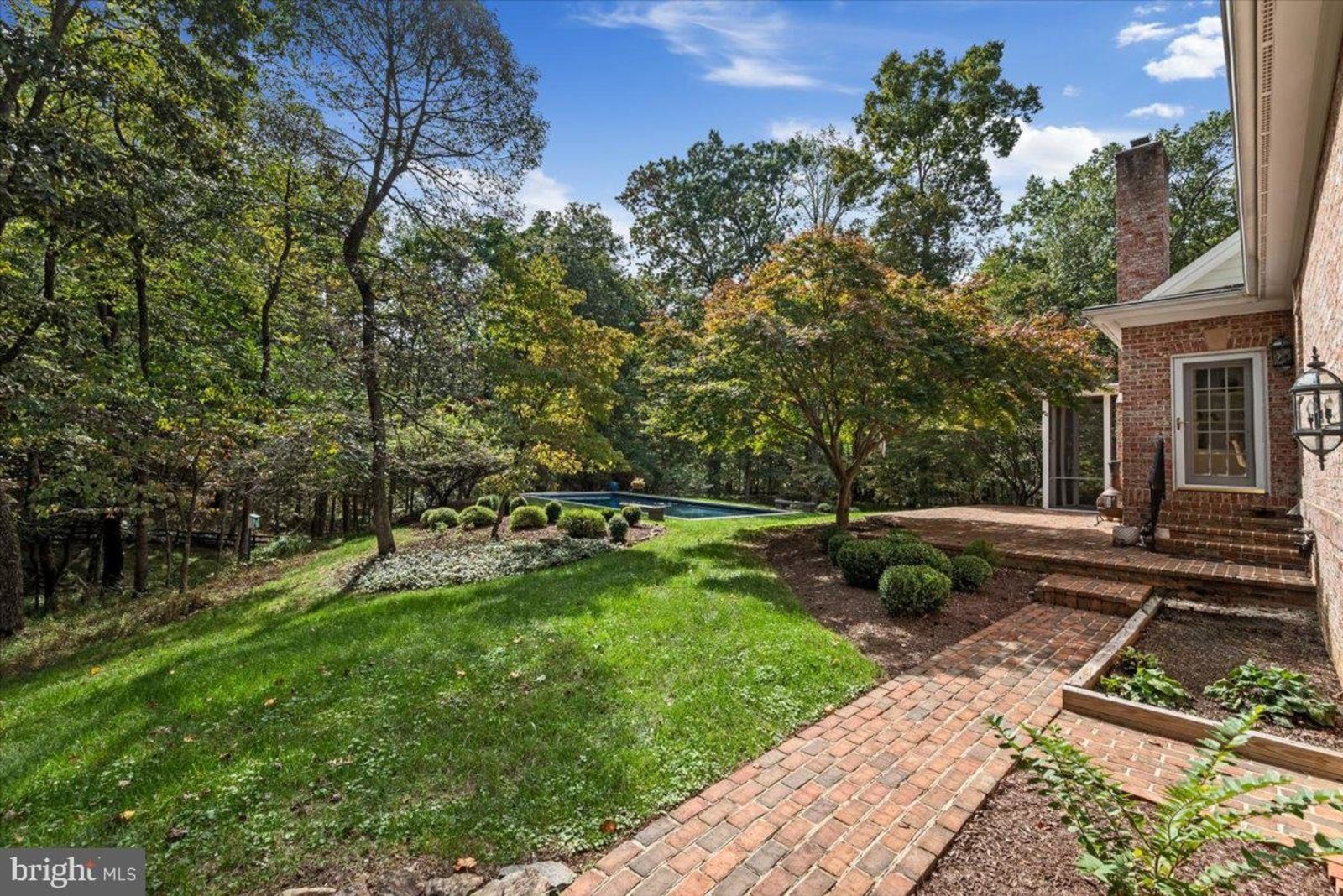 36519 Fox Haven LN | Washington Fine Properties, LLC