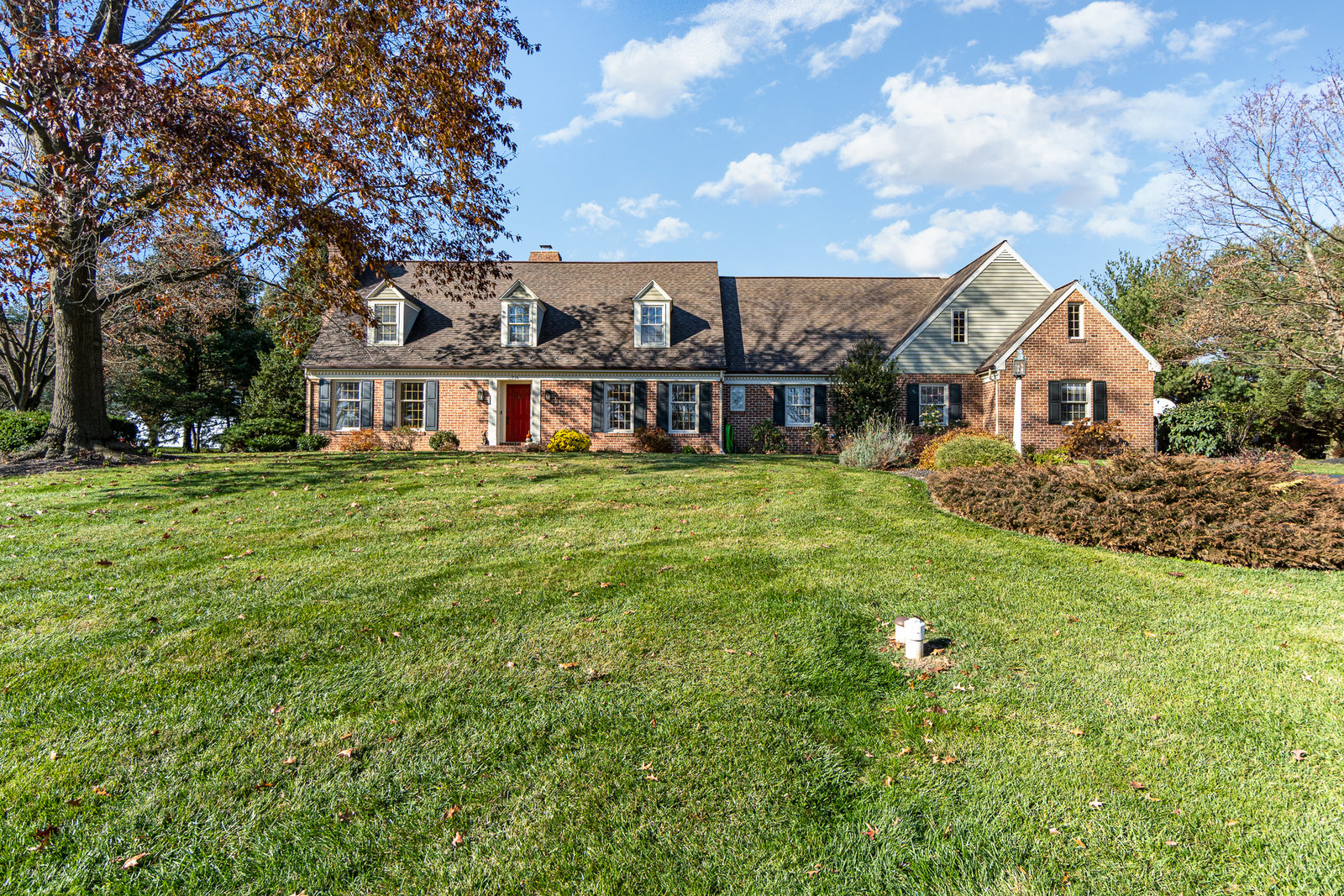718 Buckwood Lane
