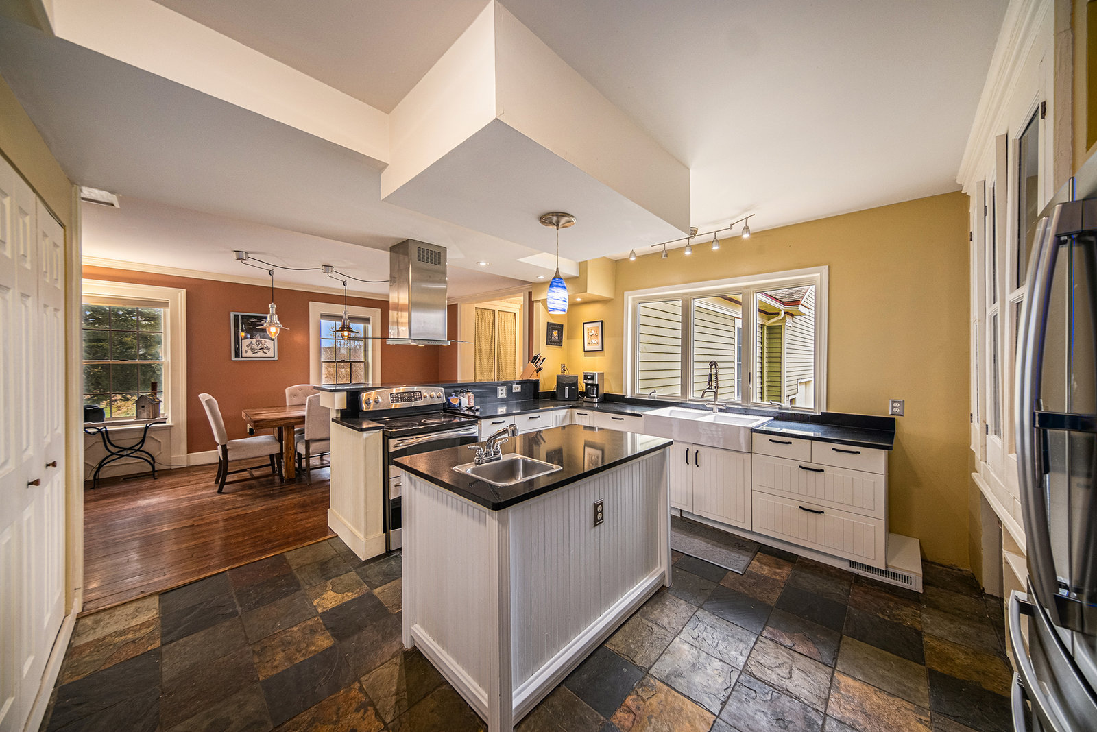 12350 Territorial Road