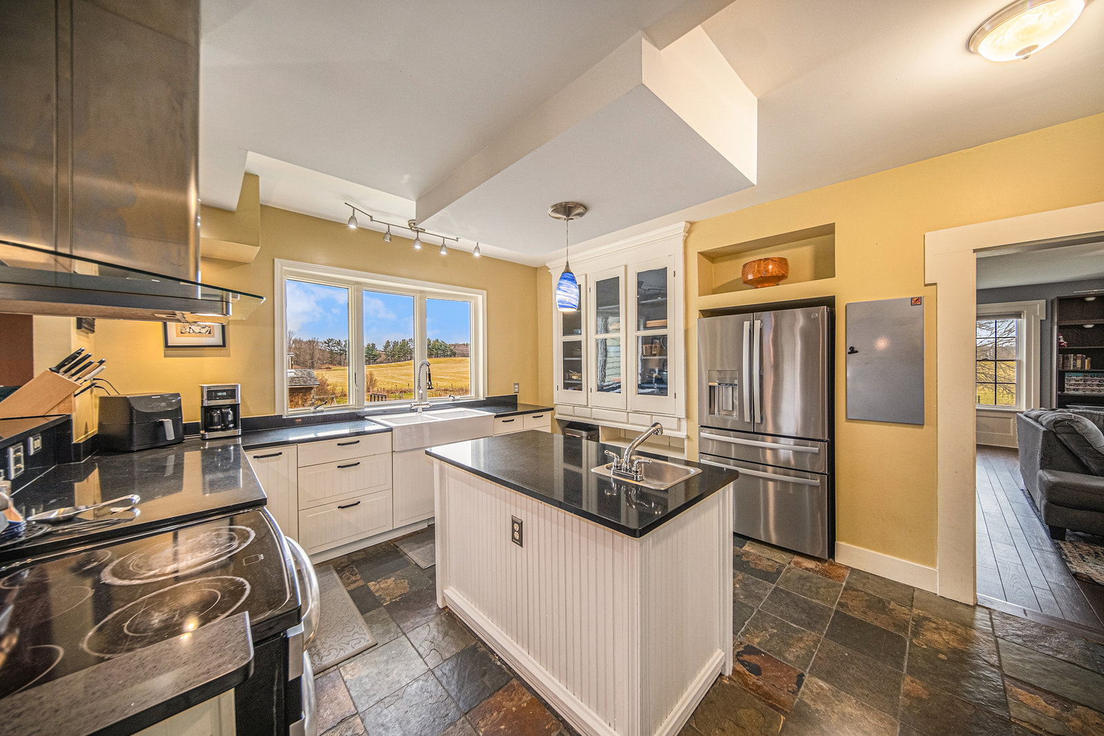 12350 Territorial Road