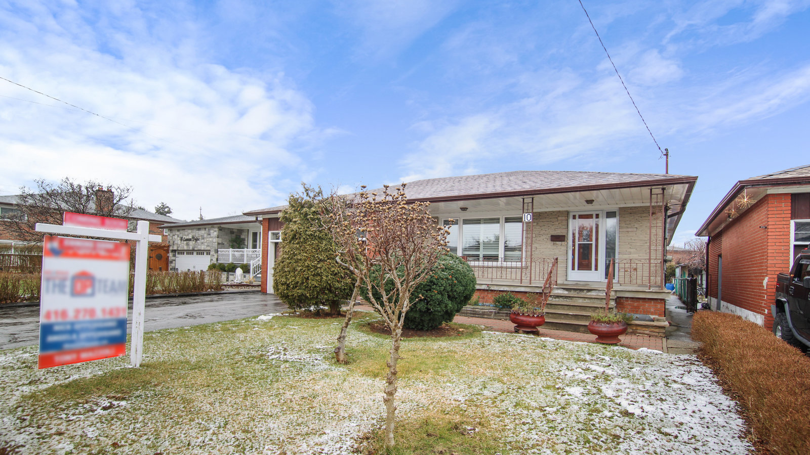 10 Lomar Drive