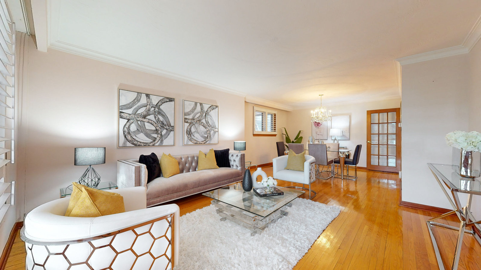 10 Lomar Drive