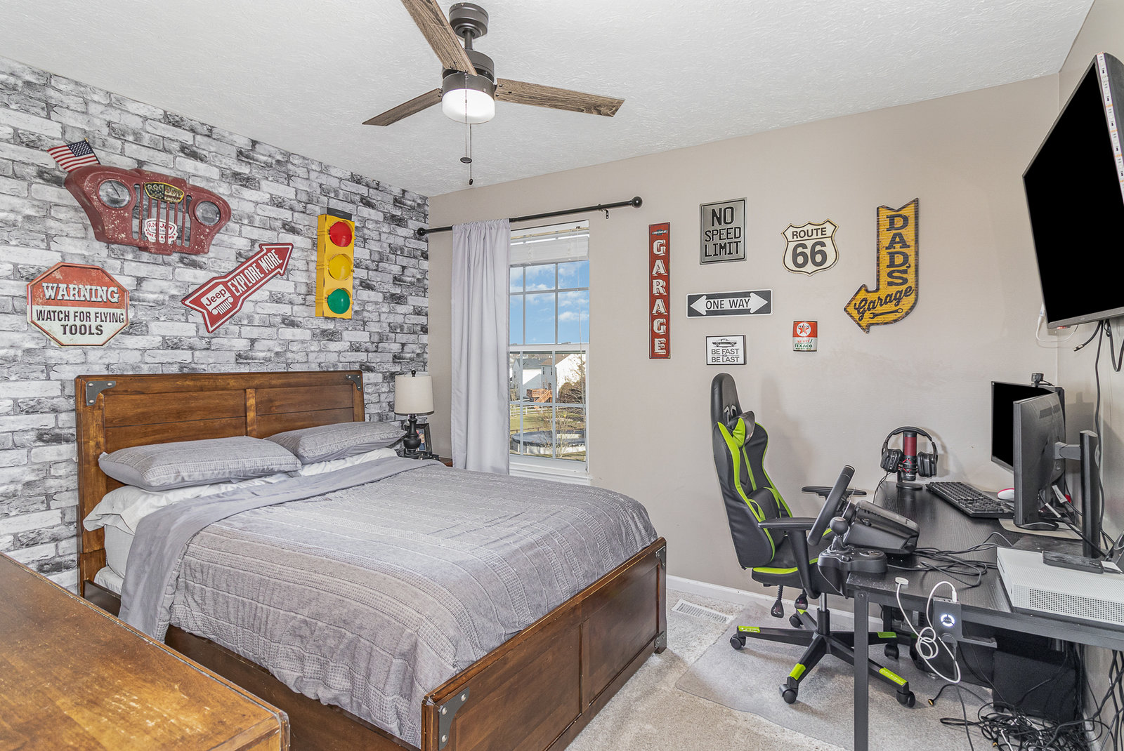 10364 Canberra Drive