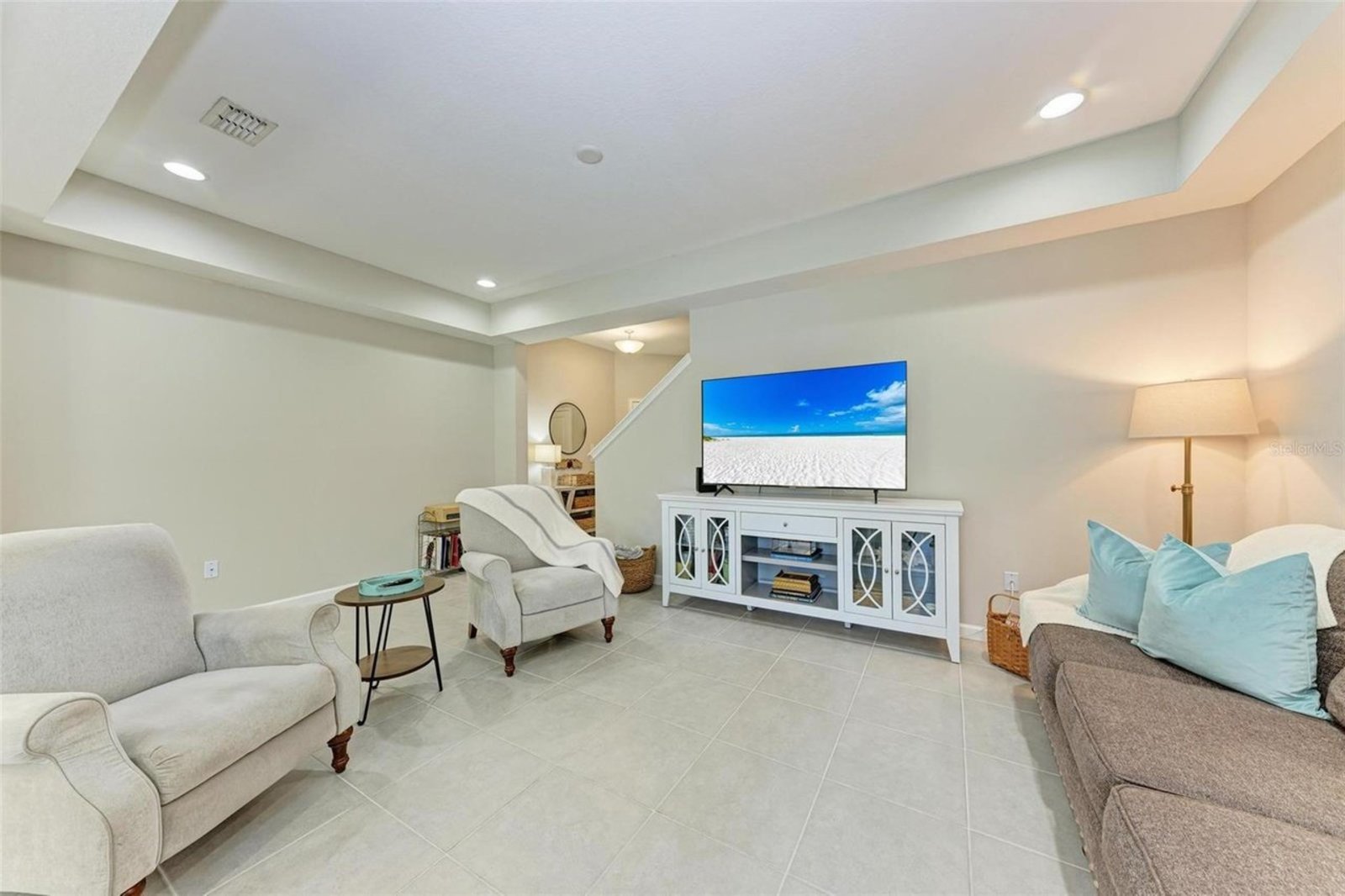 11622 Rolling Green Drive