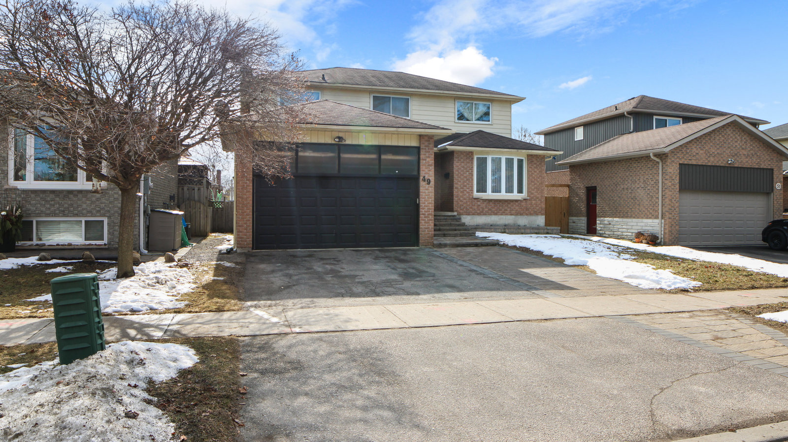 49 Riverglen Drive