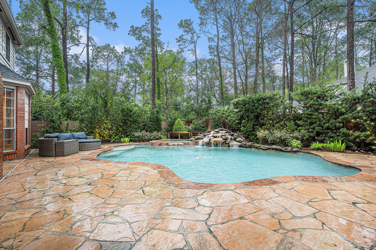 4022 Sand Myrtle Drive