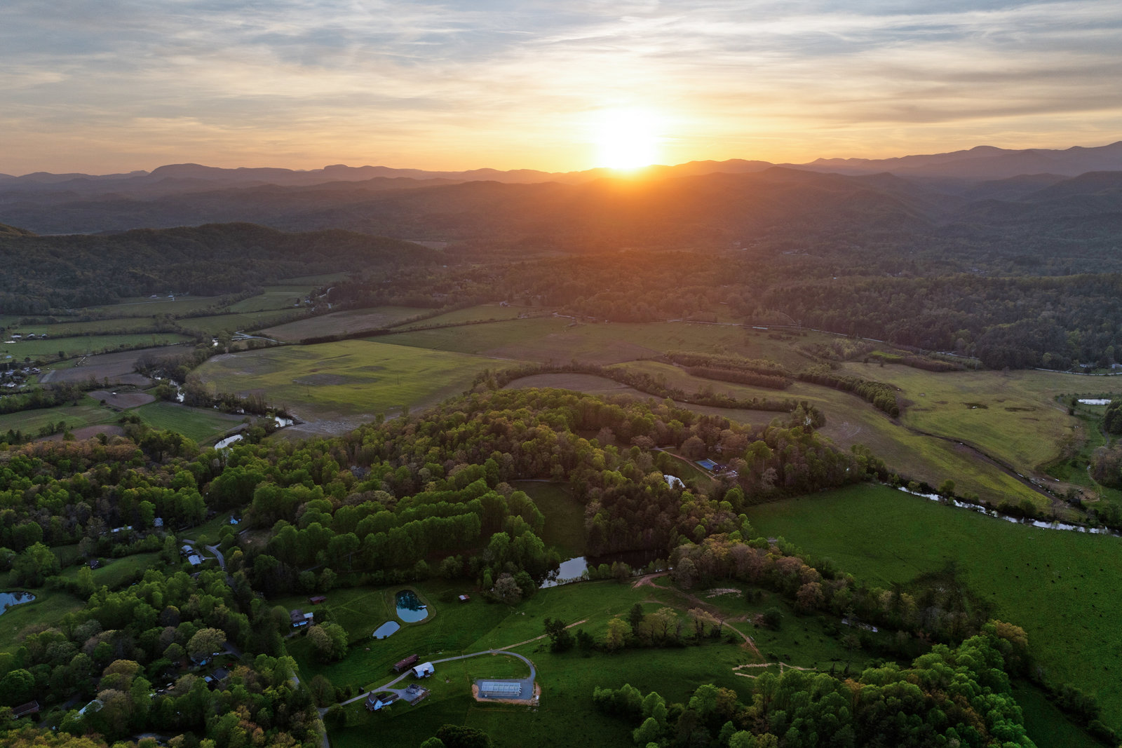 3903 Island Ford Rd, Brevard, NC 28712 | Rela