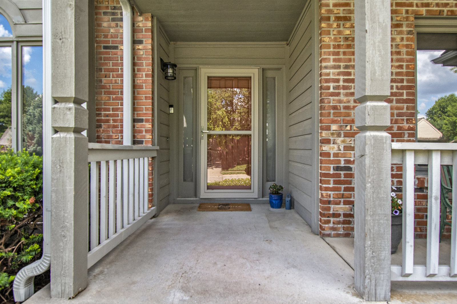 2016 South 182nd Avenue Circle