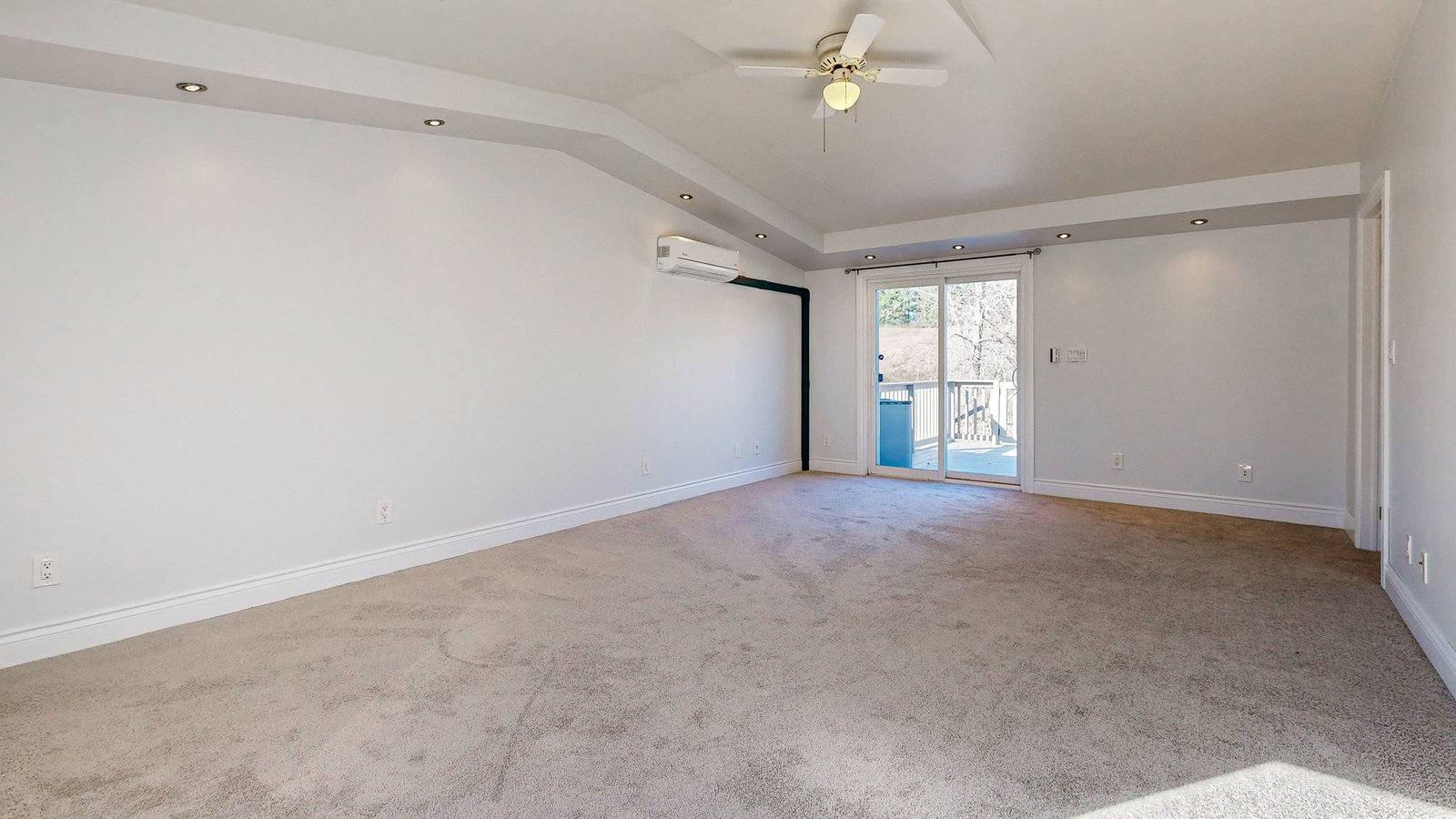 6705 Chris Tierney Private