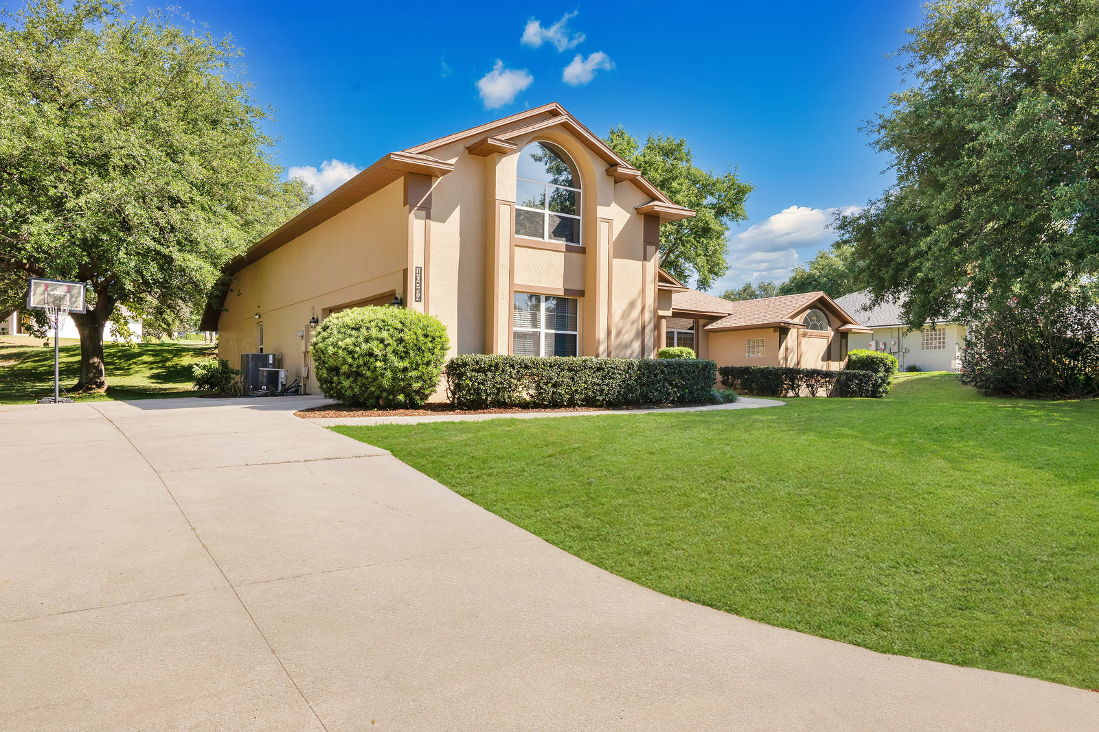 10554 Alameda Alma Road