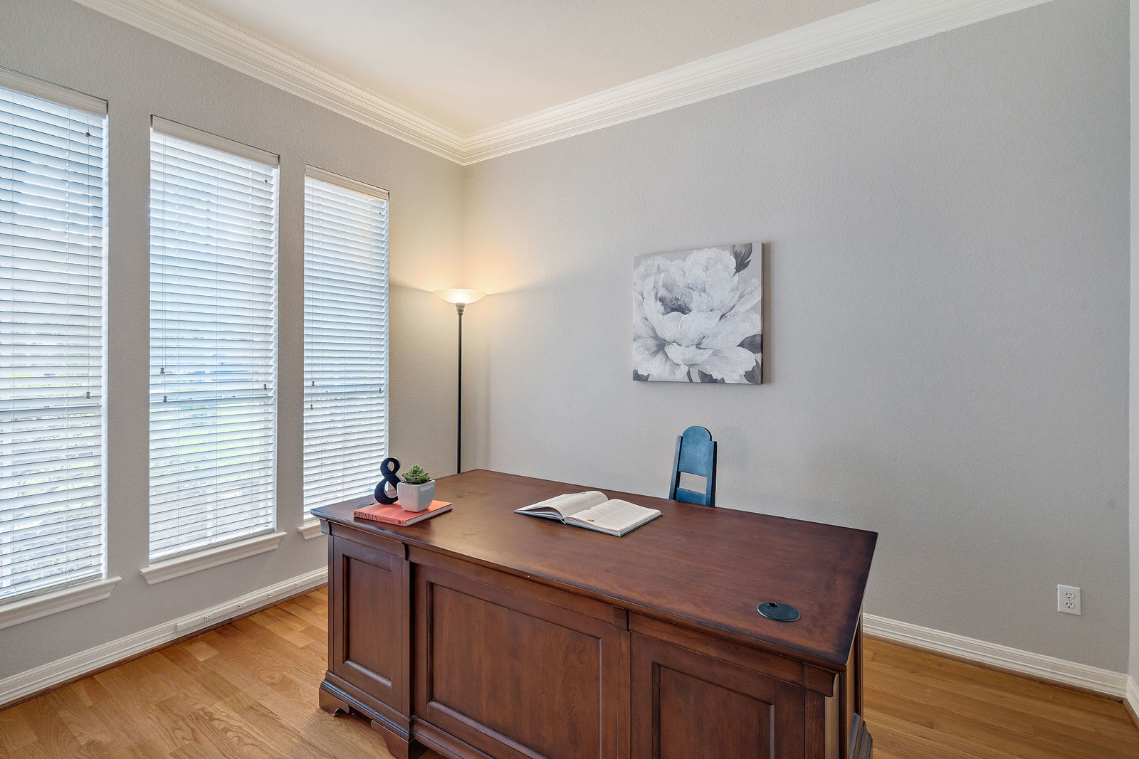 Stunning Home Backs to Greenbelt | Kuper Sotheby's International Realty